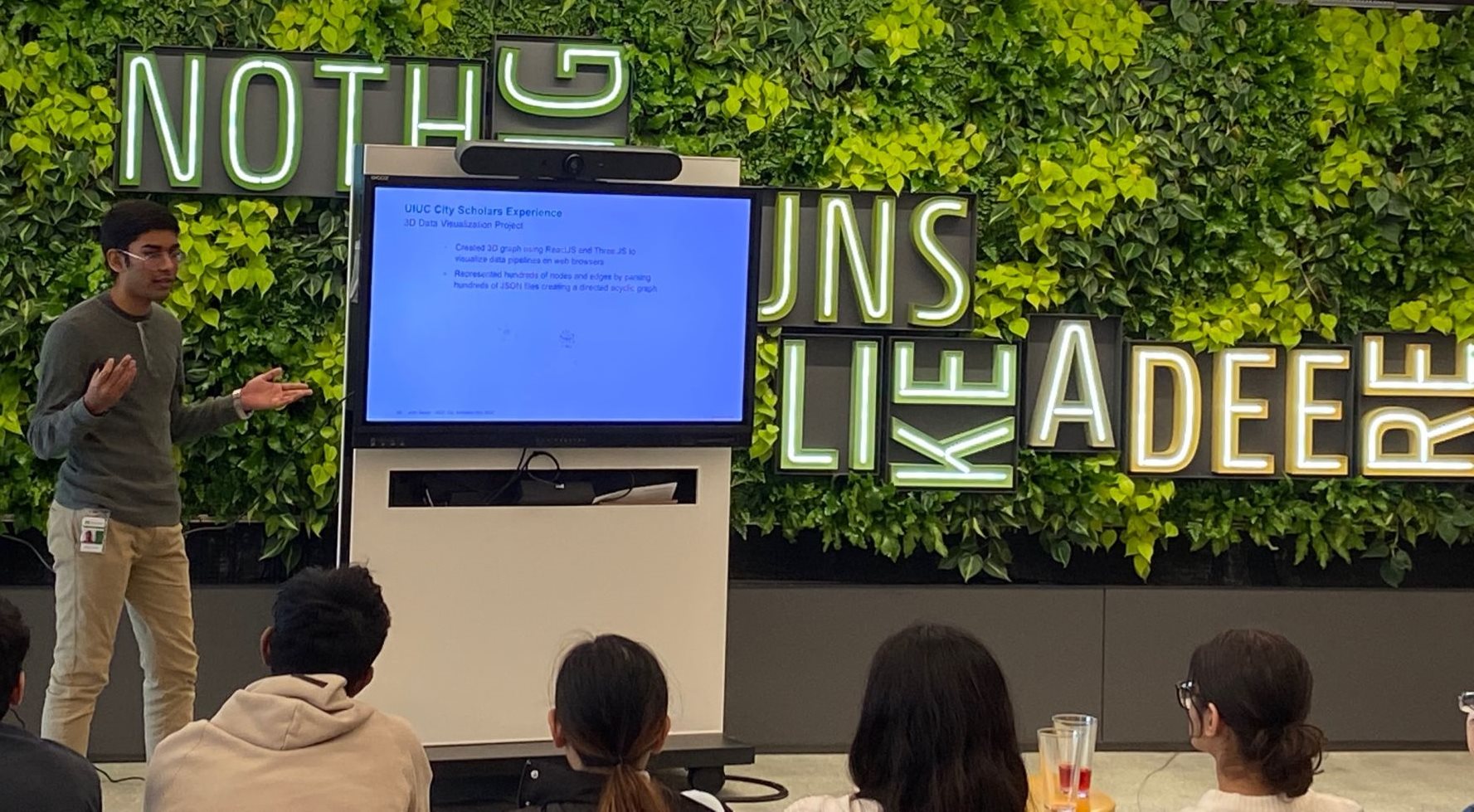 A reflection on John Deere's experience with City Scholars program | City Scholars | Illinois